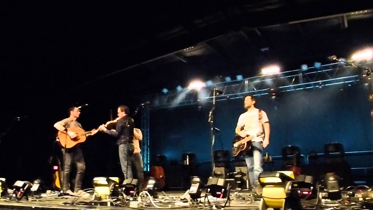 Infamous Stringdusters Let It Go - YouTube