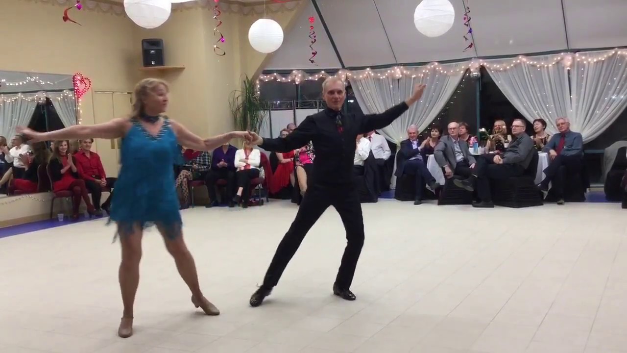 Carol Barmann & Jeff Beegle-Cha Cha - YouTube