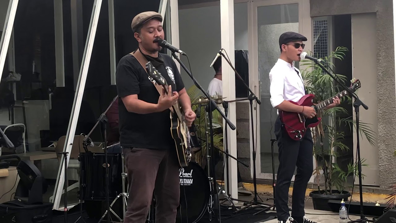 Sore - Sssst... (Live at Antasore, Jakarta 15/11/2020) - YouTube