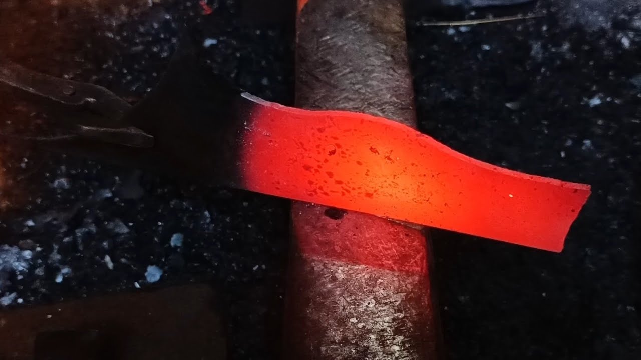 blacksmith made a folding simple knife hasua | forging video - YouTube