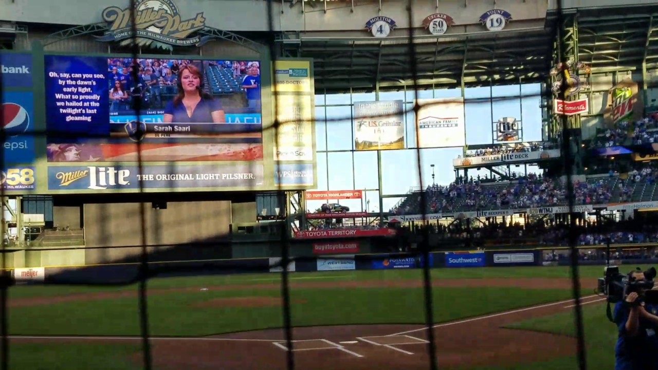 Sarah Saari national anthem Miller Park 7/28/17 - YouTube