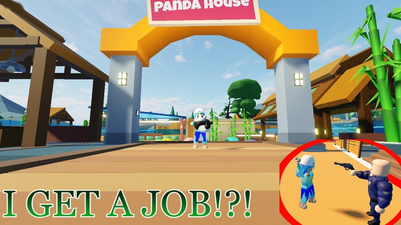 I Get To WORK At The Livetopia ZOO! - YouTube