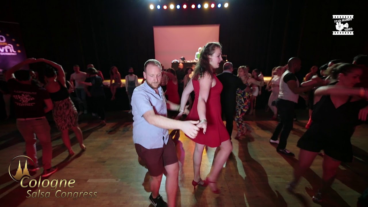 Michael & Isabell - social dancing @ Cologne Salsa Congress 2019 - YouTube
