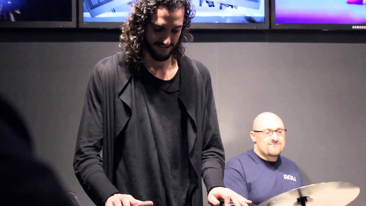 Marco Parisi - Funk Jam with Roli Seabord (Musikmesse 2015) - YouTube
