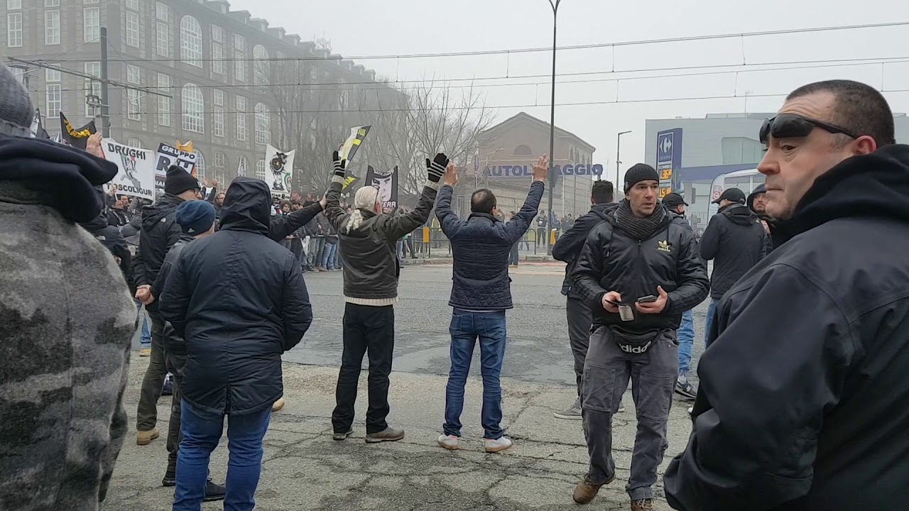 Torino - Juventus (Juve Drughi Ultras March to Stadium) (2) 18.02.2018 ...