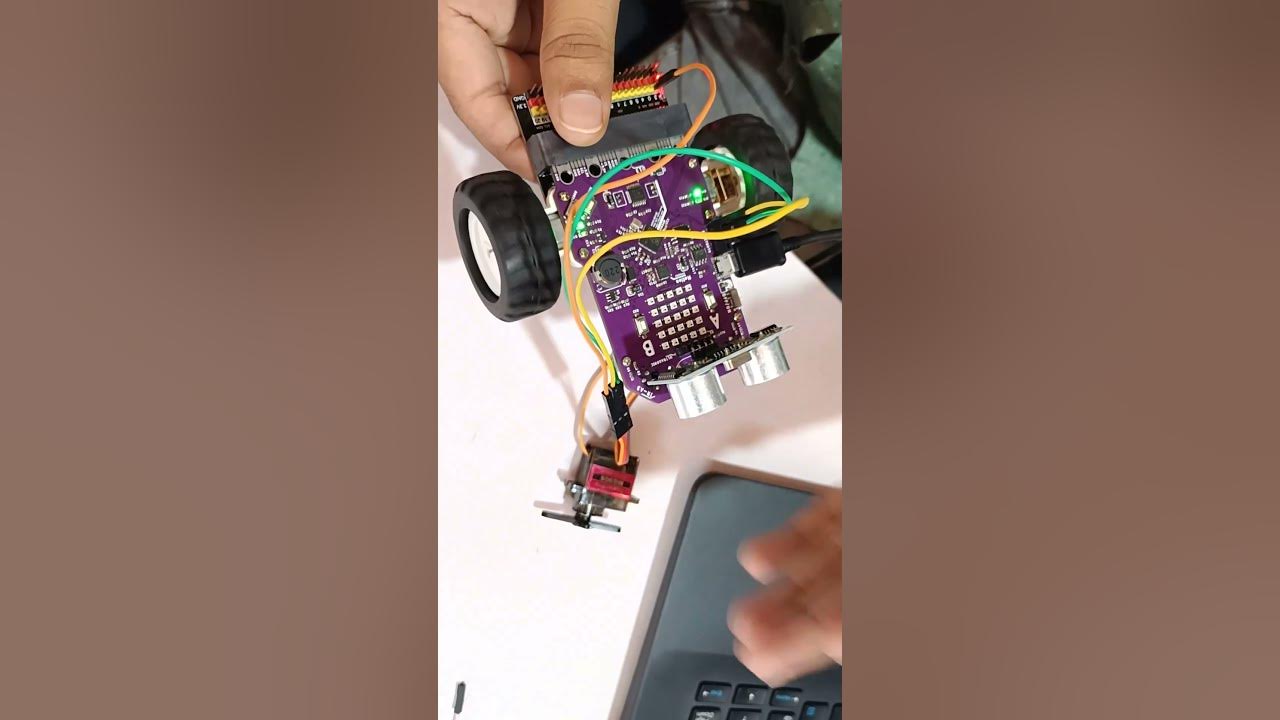 Servo Movement using ultrasonic#robotics #arduino #engineering #youtubeshorts #viralshorts # ...