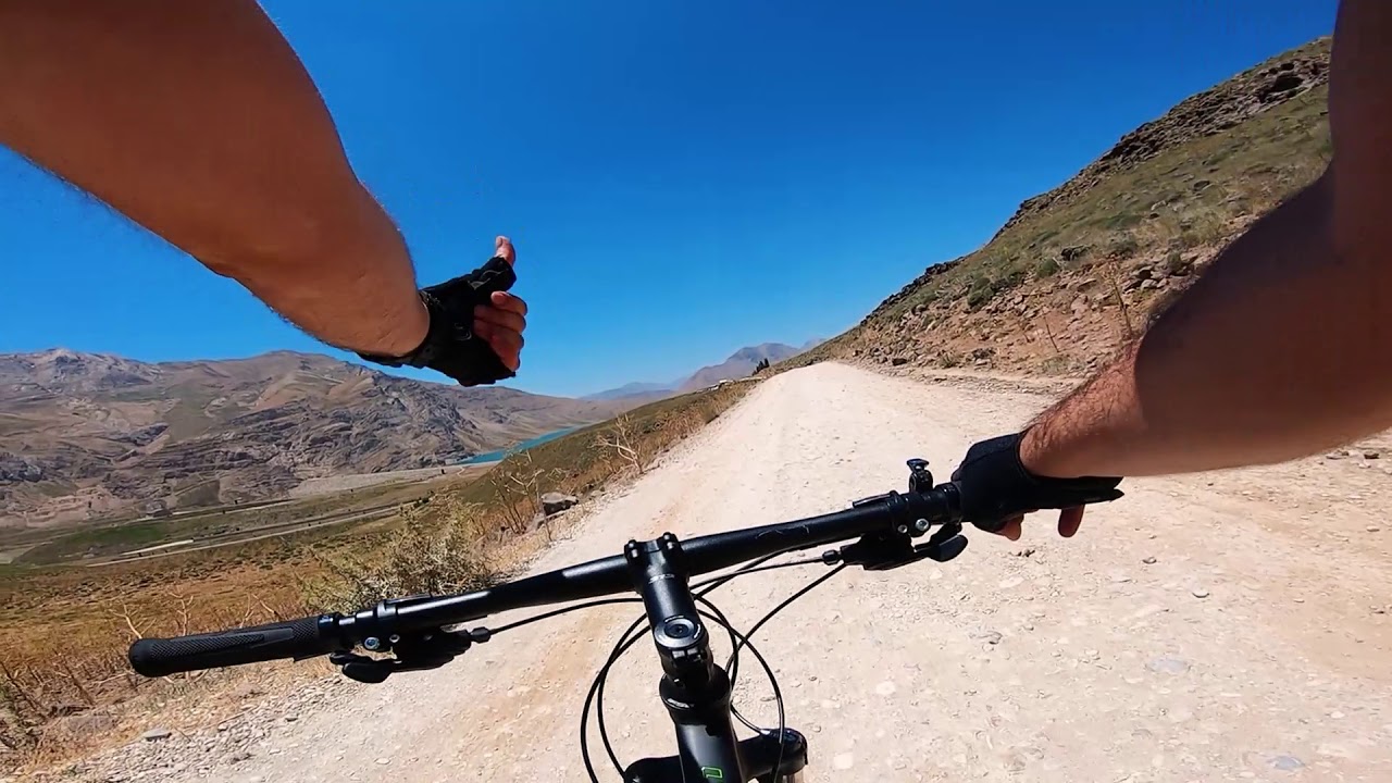 Lar plain (bike riding), دشت لار - YouTube