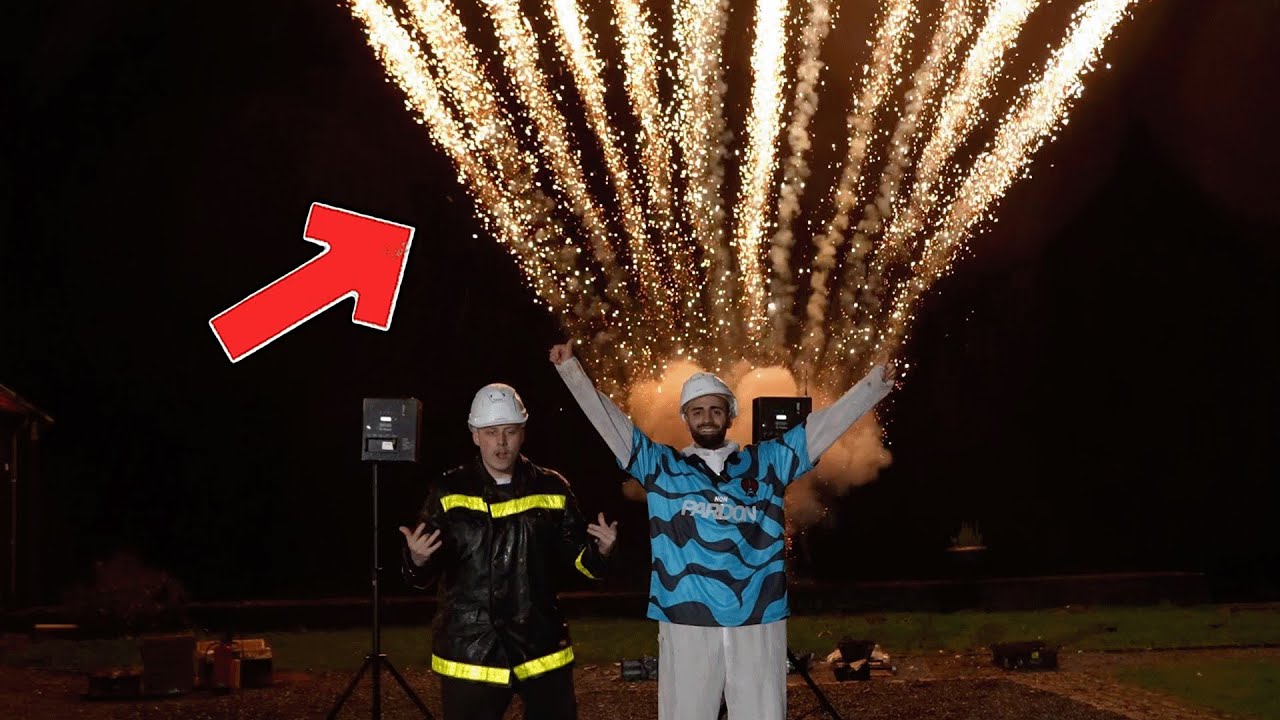 Jordan & Semih ZÜNDEN 50 KUGELBOM*EN und XXL RAKETEN (explosion) - YouTube