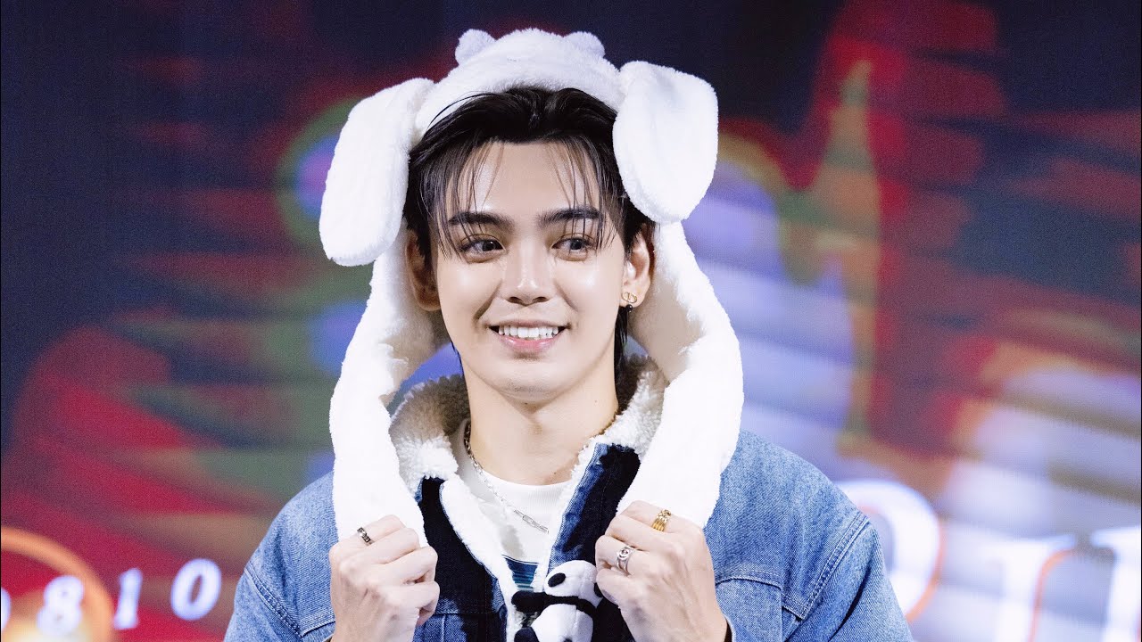 George Au 歐鎮灝 FC生日會 / 簽售會 精華記錄 - YouTube