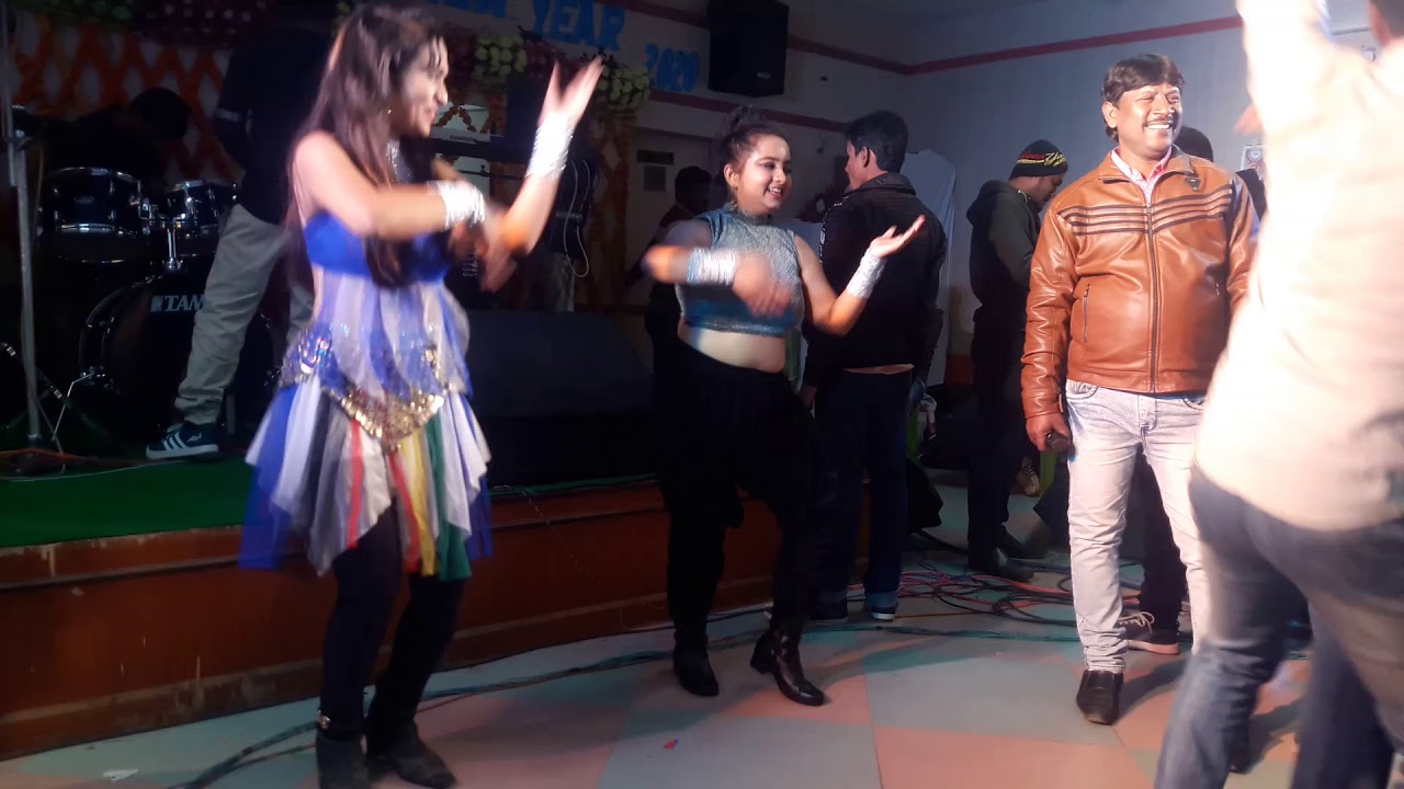 dance dhamaka - YouTube