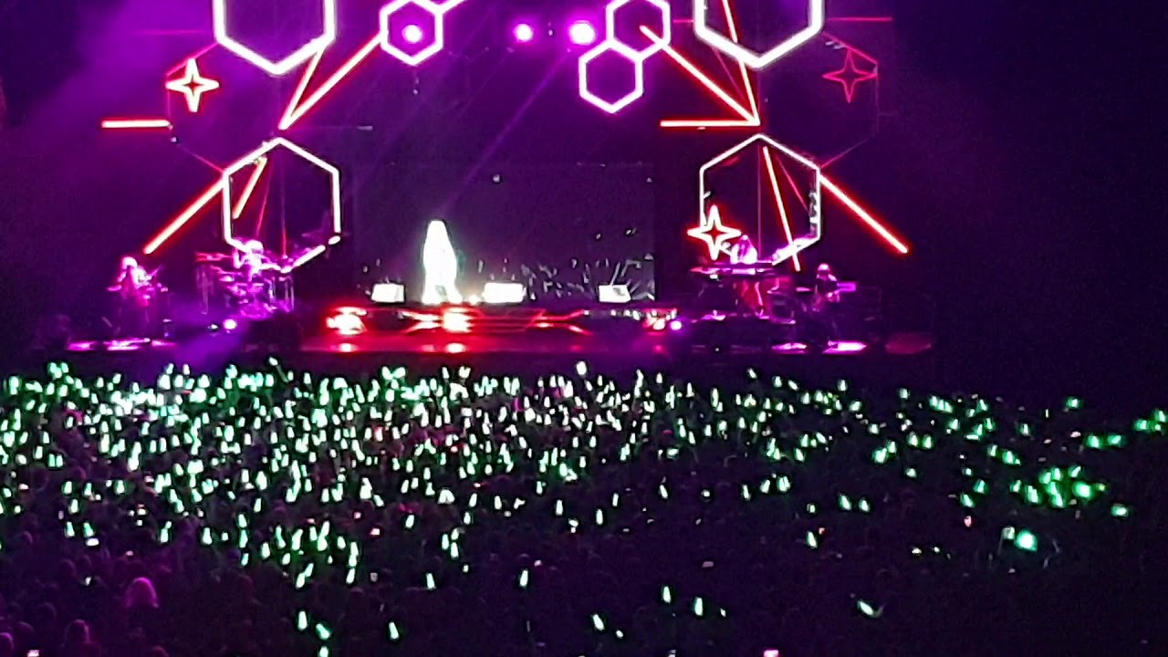 Hatsune Miku Amsterdam 24 januari 2020 - YouTube