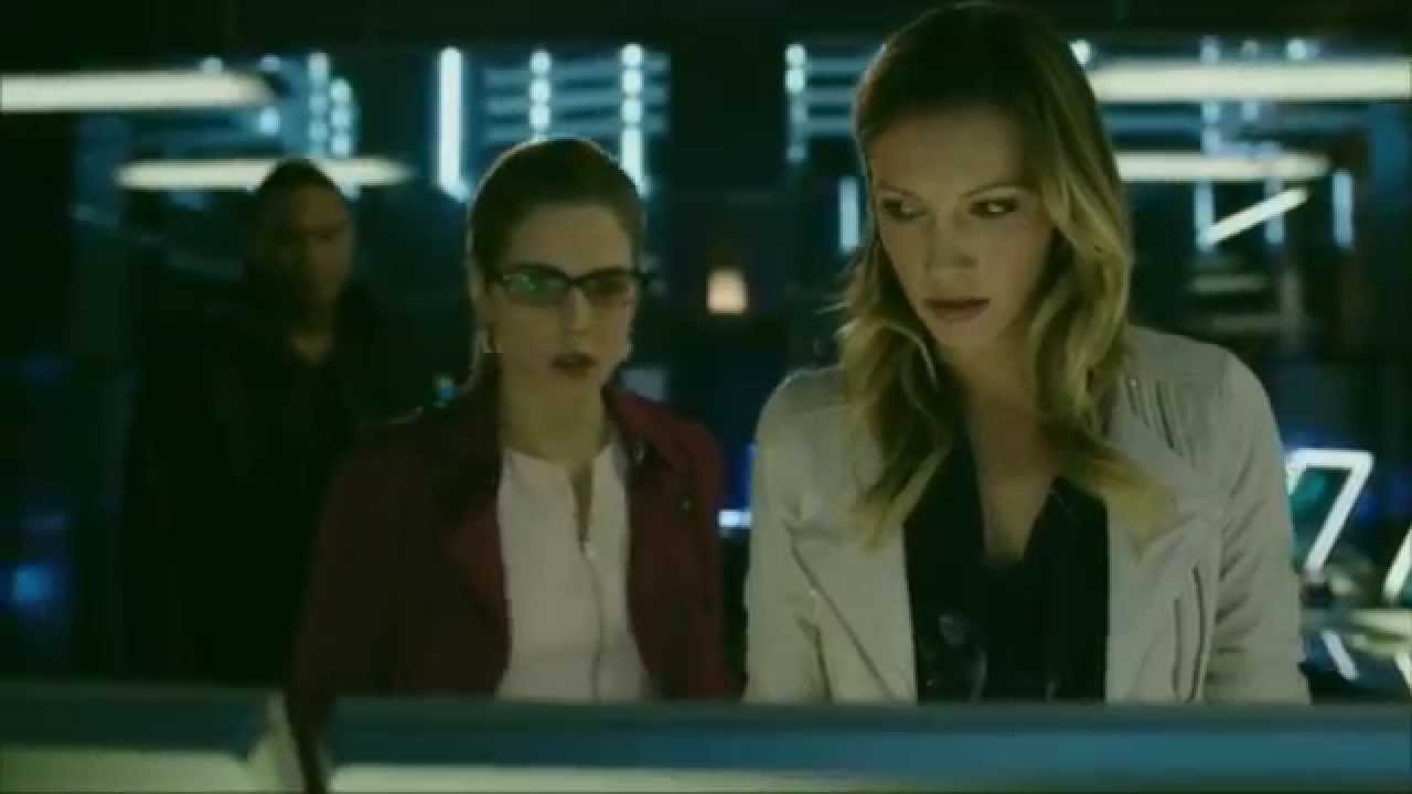 Arrow Opening credits 3x21 - YouTube