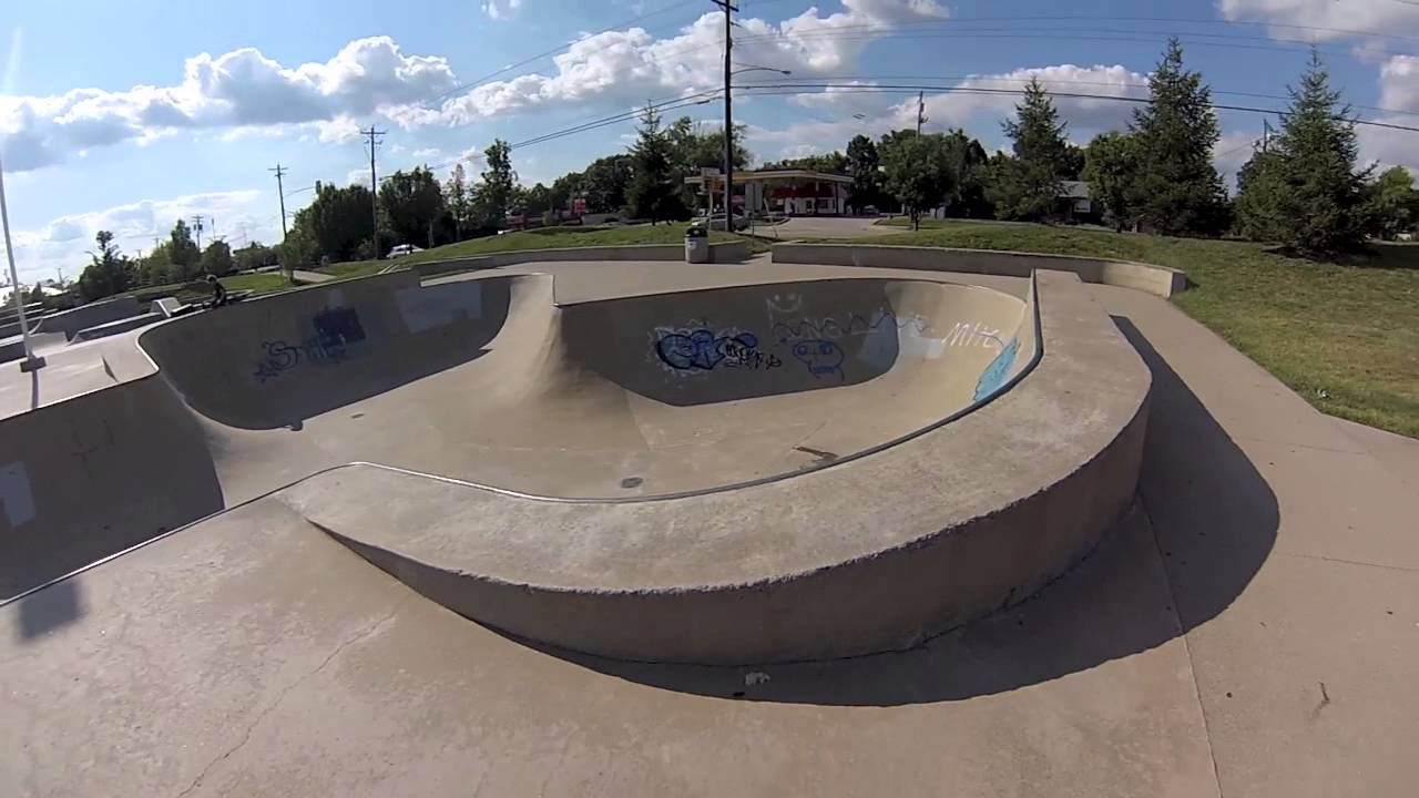 Florence Kentucky Skatepark "sk8parkatlas" - YouTube