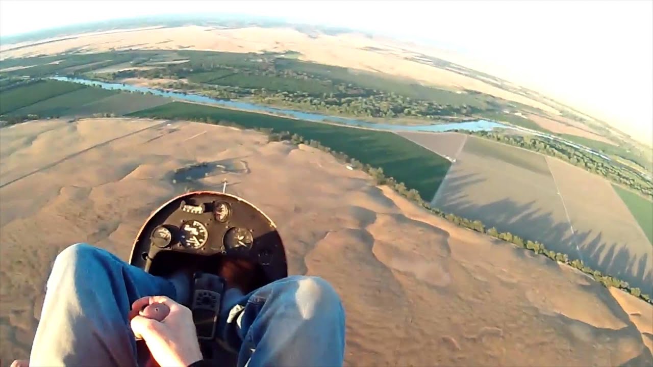Formation Flight and Hedge Hopping at Sunset - YouTube