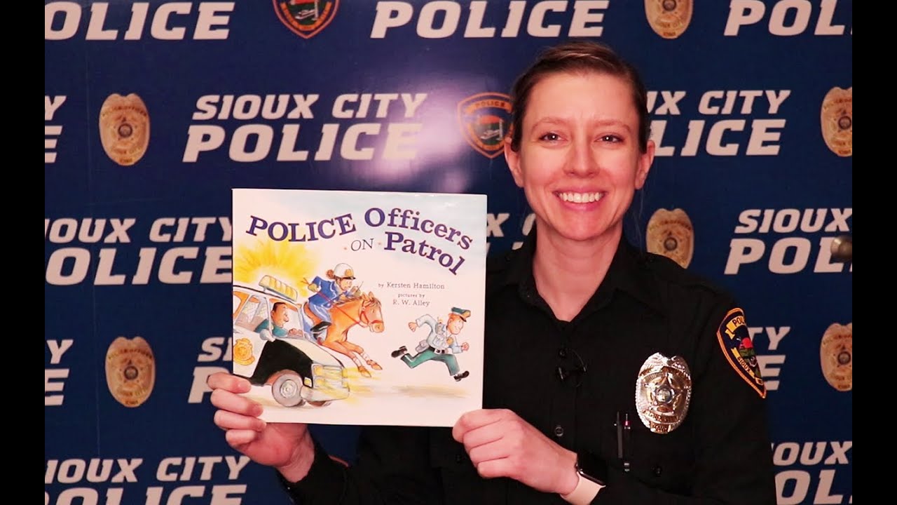 SCPD Reads - Police Officers on Patrol - YouTube