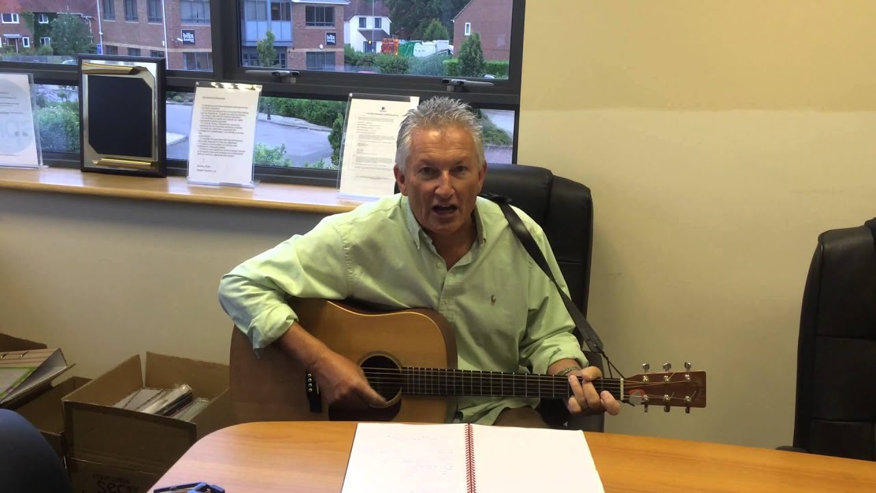 Geoff Betts' OP inspired version of Don McLean's American Pie - YouTube