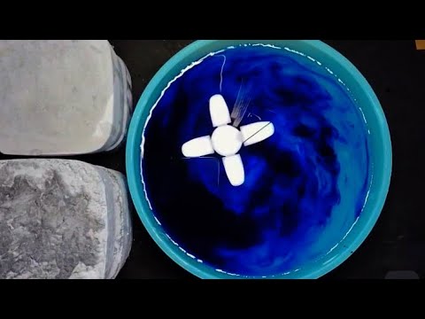 "Deep Blue Color Mixing – So Satisfying 😍 | Relaxing Chalk & Water ...