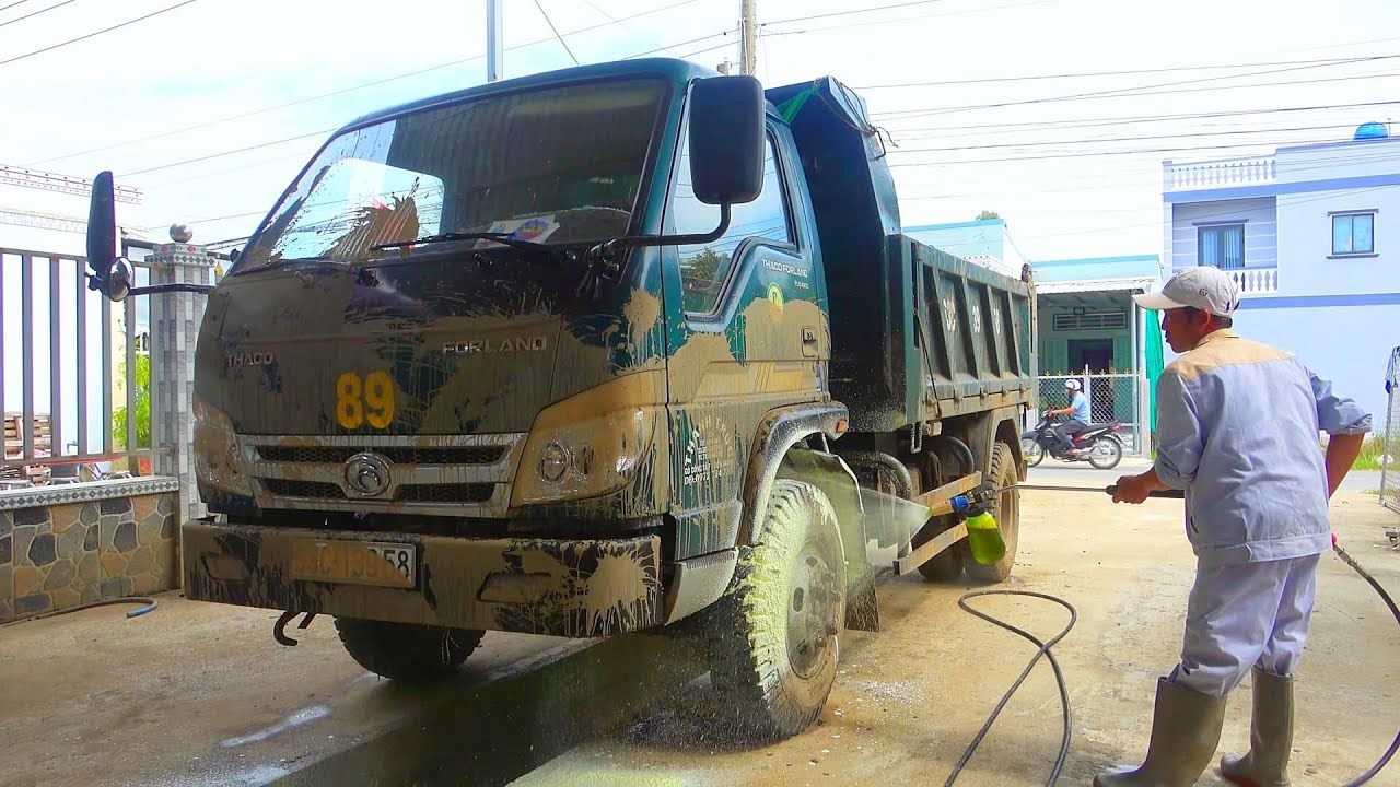 Disaster Cleanup On a Very Dirty Truck - Satisfying in Every Detail ...