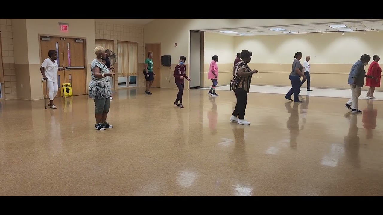Line dance "Day Dreaming" - YouTube