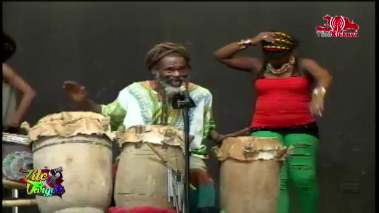 Samba YAMBA YE LEVE PYE'N - YouTube