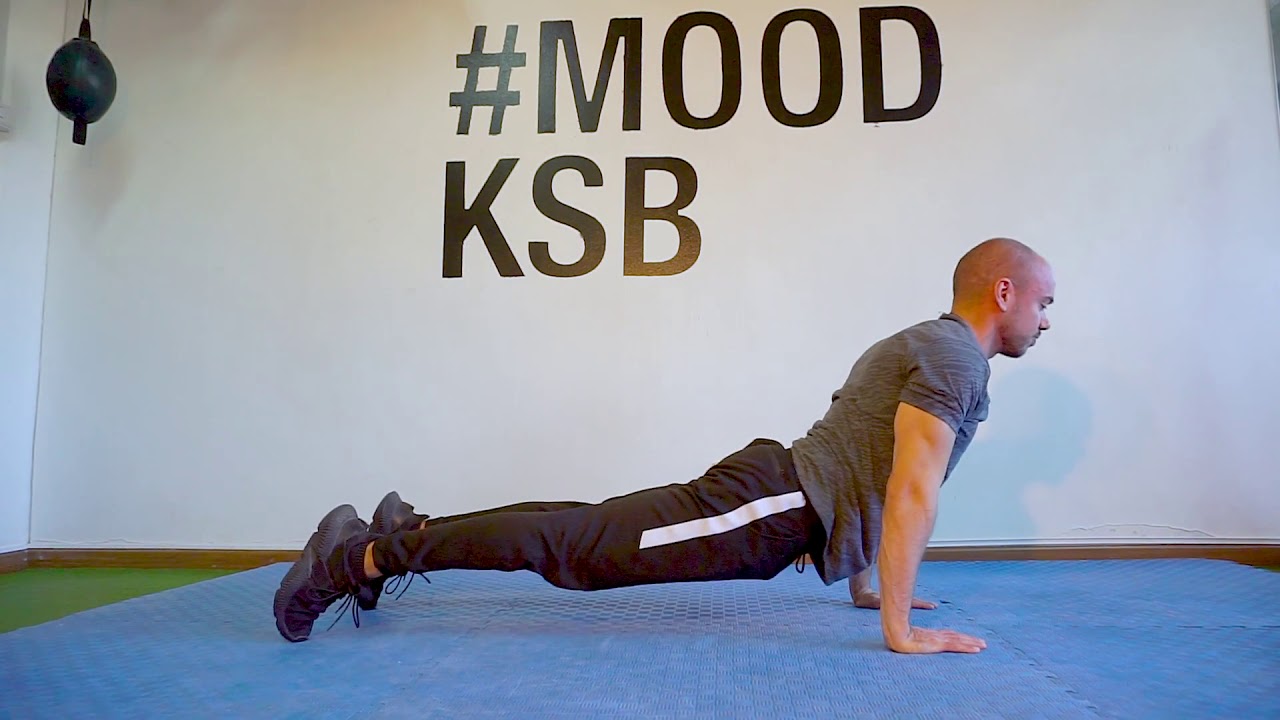 Push up snake - YouTube