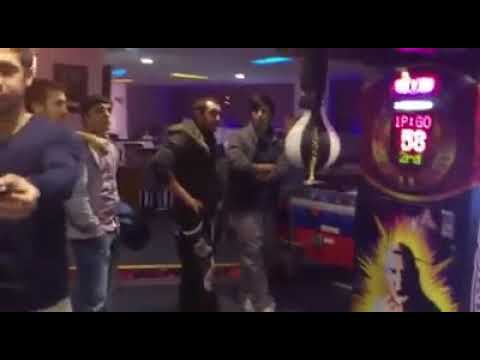 Boxing Machine 999 punch - YouTube