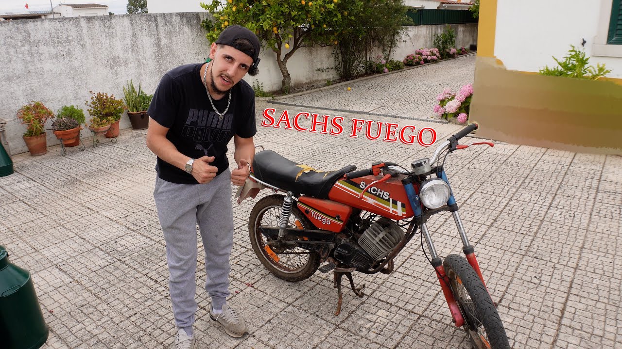 A MOTA NAO PEGA (SACHS FUEGO) - YouTube