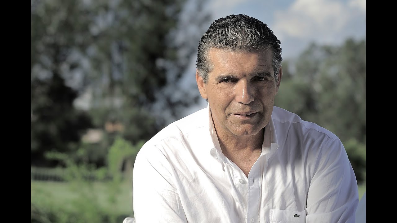 Contratar a Carlitos Paez - El Milagro de los Andes - YouTube