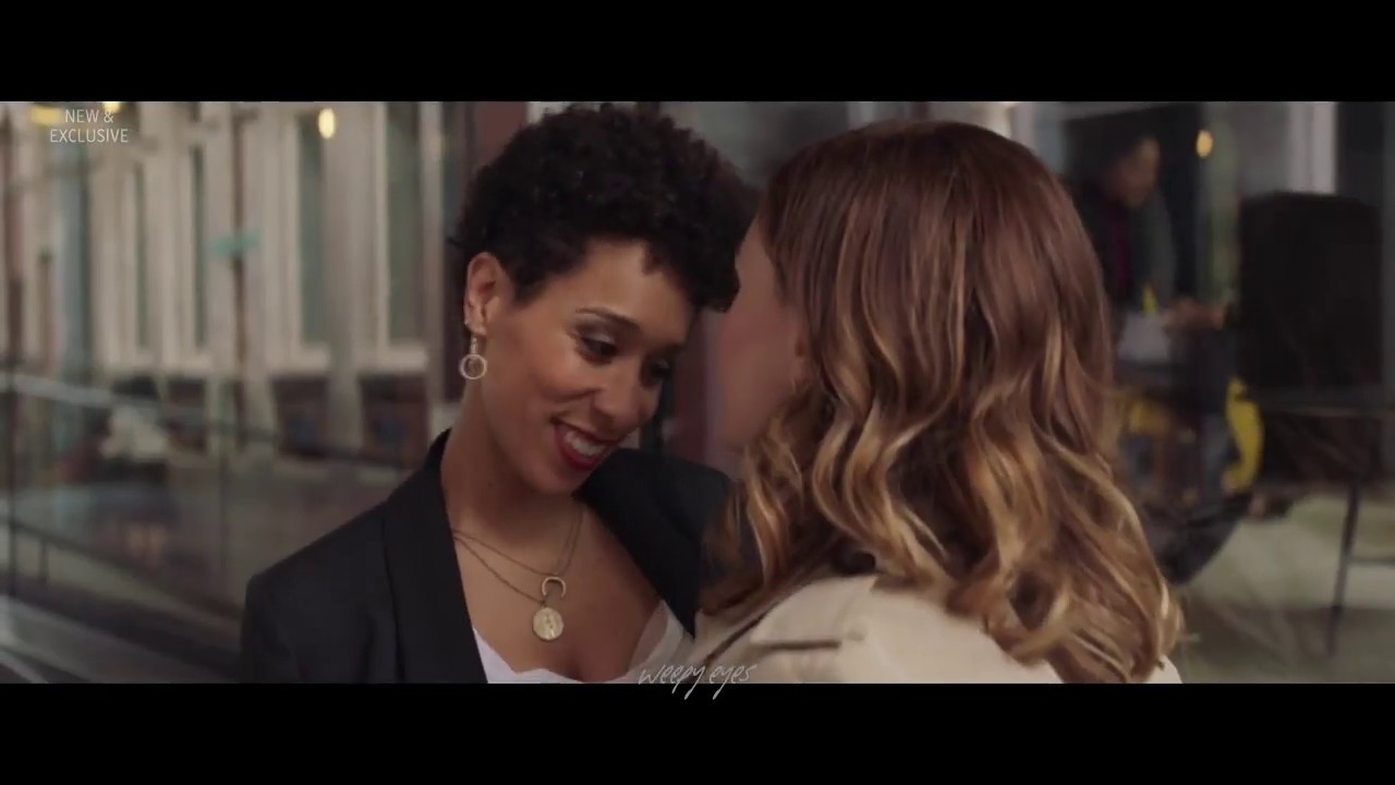 Robyn & Reese - Flack *Read Description* - YouTube