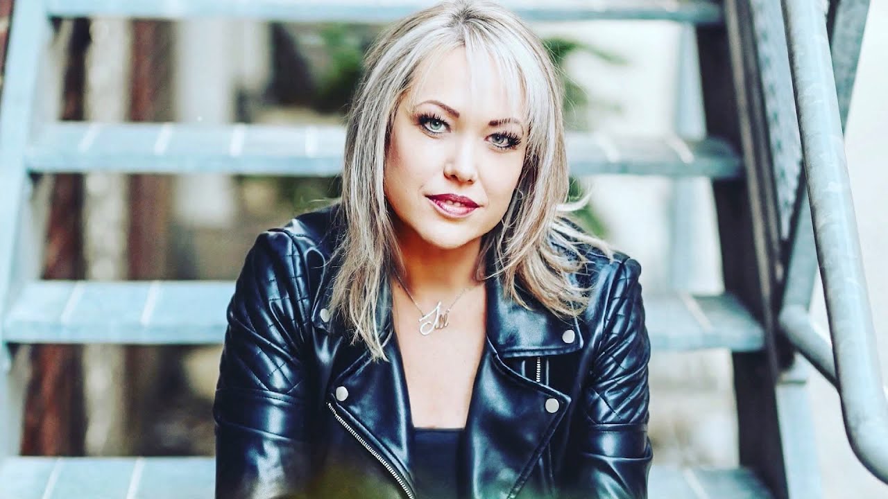 Today's Nashville: Jillian Chambers - YouTube