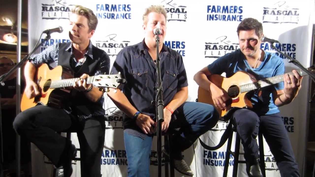 Rascal Flatts singing Mayberry - YouTube