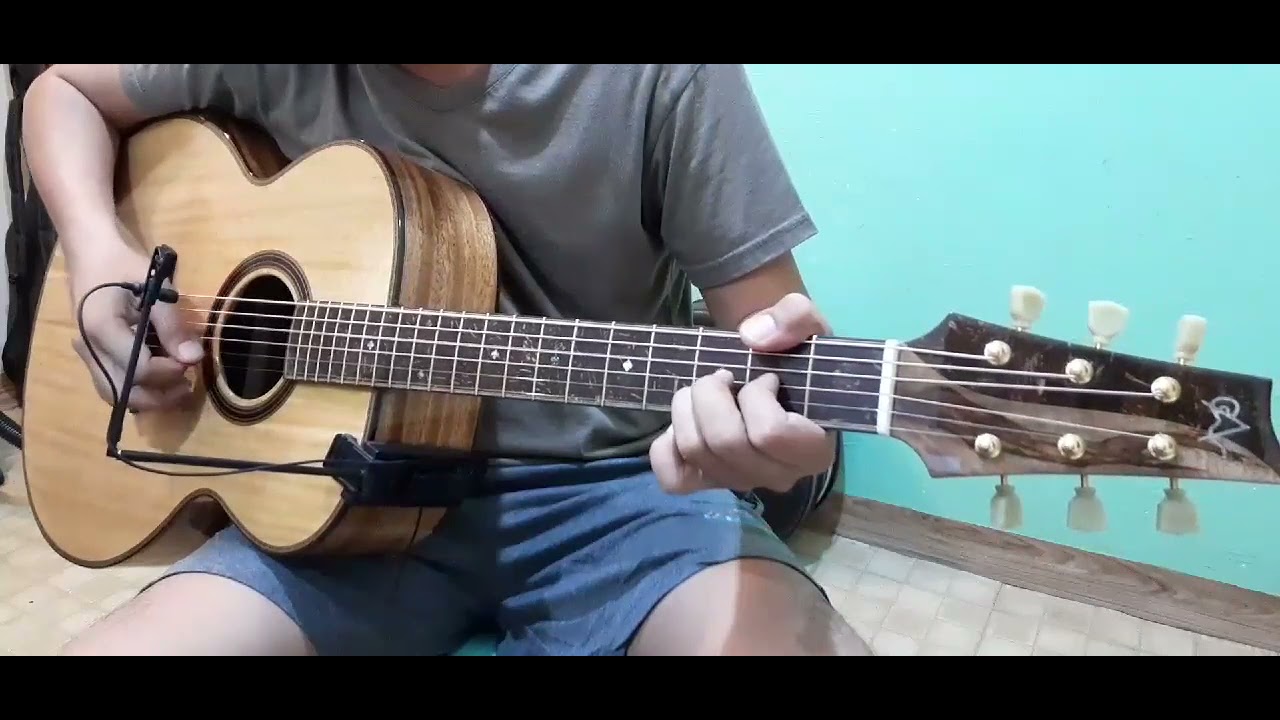 Jumbo model Gmelina top with Philippine Acacia back and sides. - YouTube