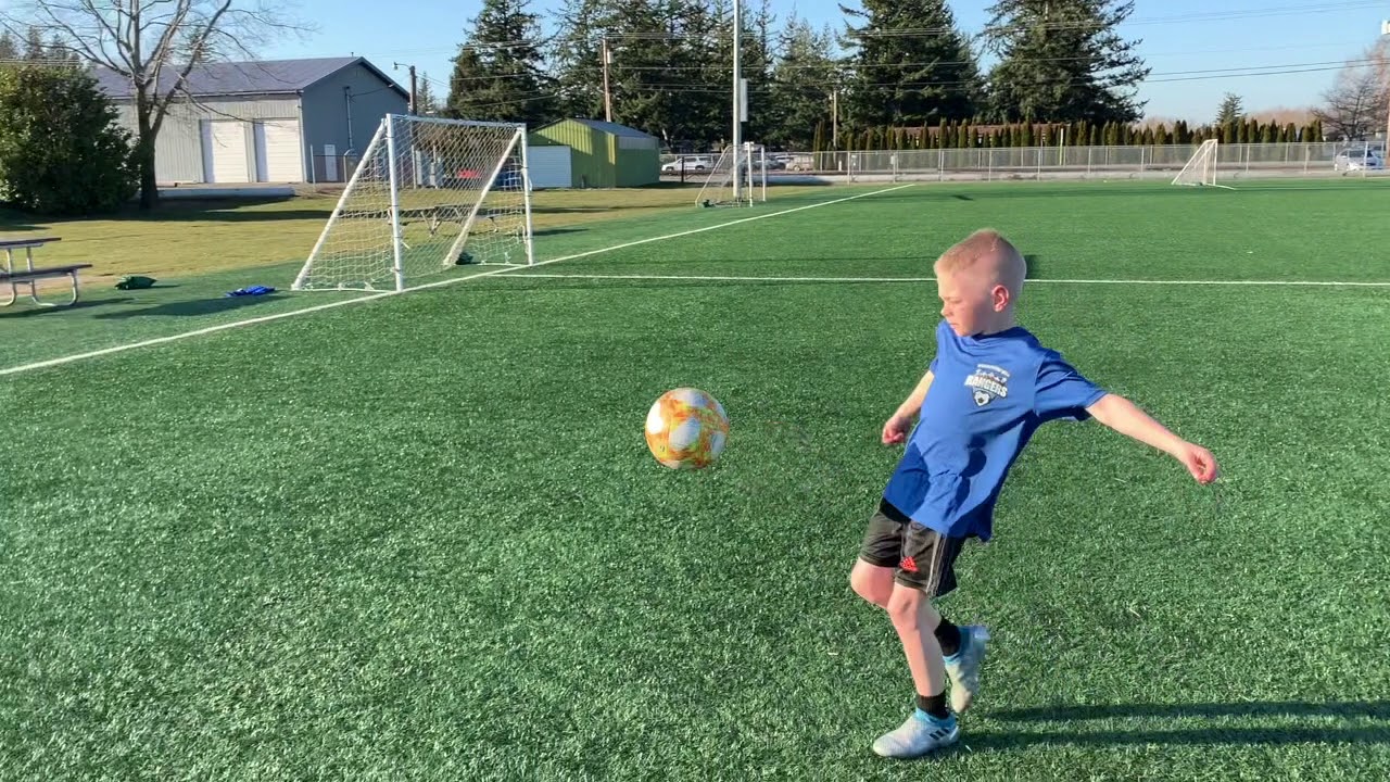 Rangers - Juggling - Level 2 - YouTube