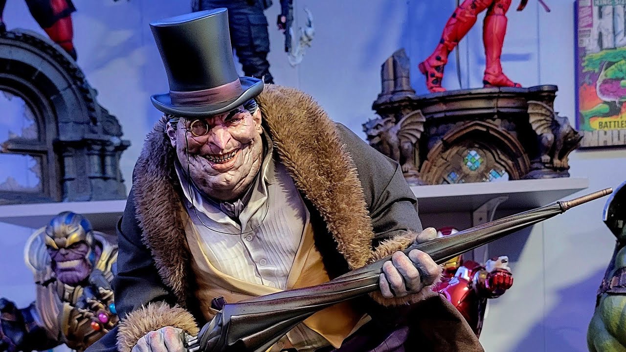 The Penguin premium format figure by Sideshow Collectibles - YouTube