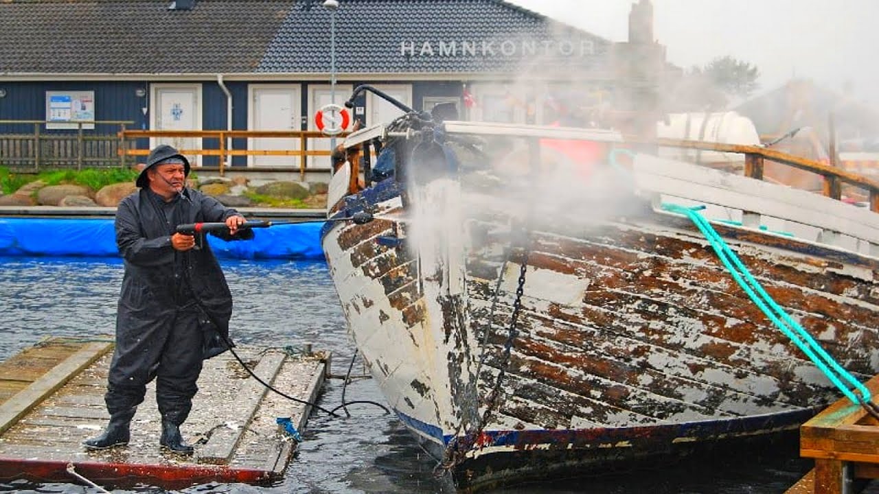 The Easiest Way To Remove Barnacles From Boats And Ships #5 #barnacles ...