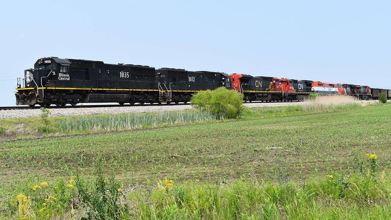 IC 1035 at Farina, IL - YouTube