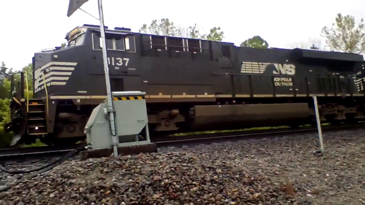 NS 8137 leads NS 173 with 7 total units - YouTube