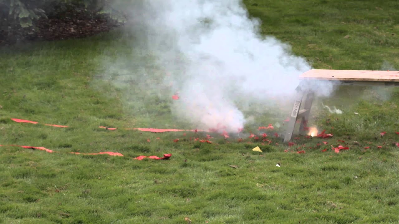 4000 Firecrackers! - YouTube