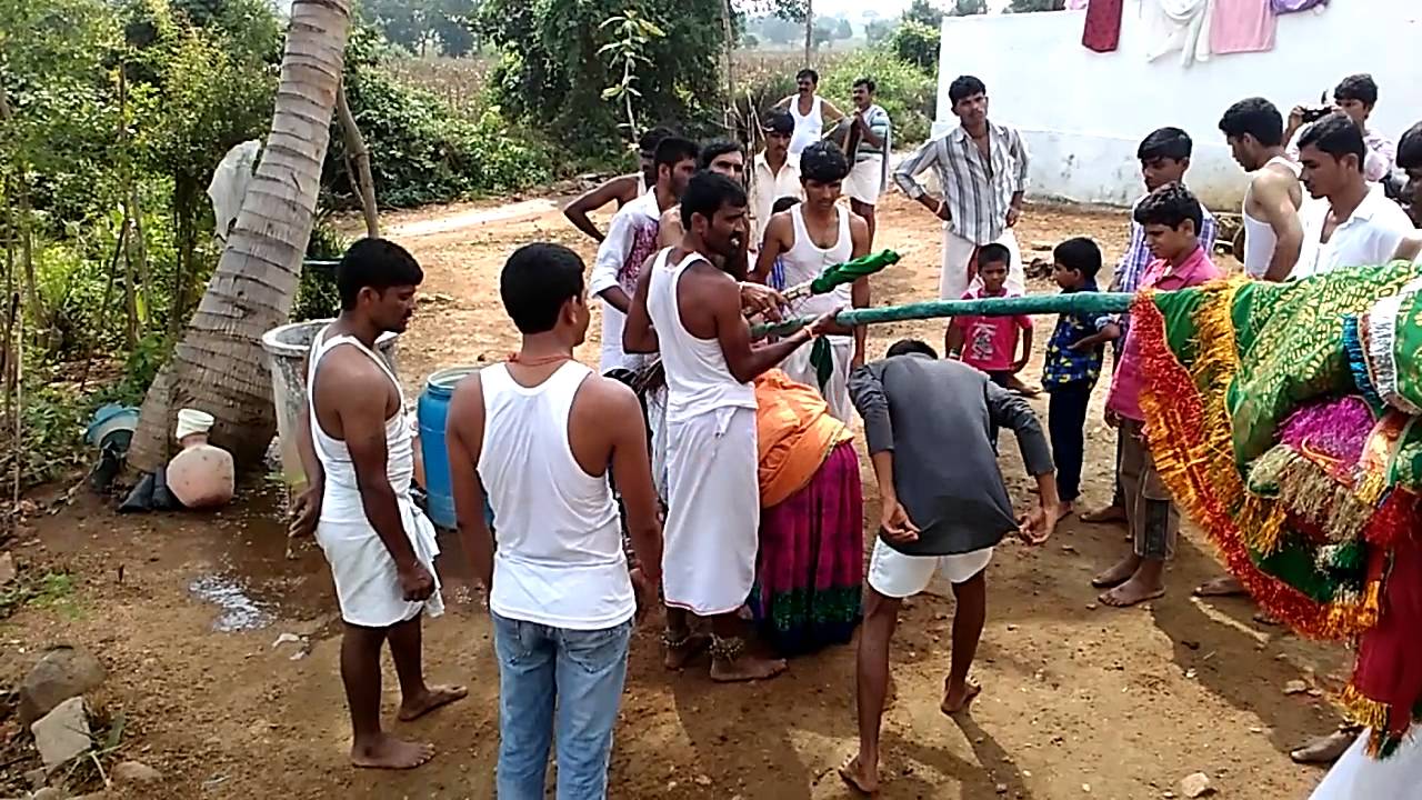 banjara pirla panduga sambaralu 13 - YouTube