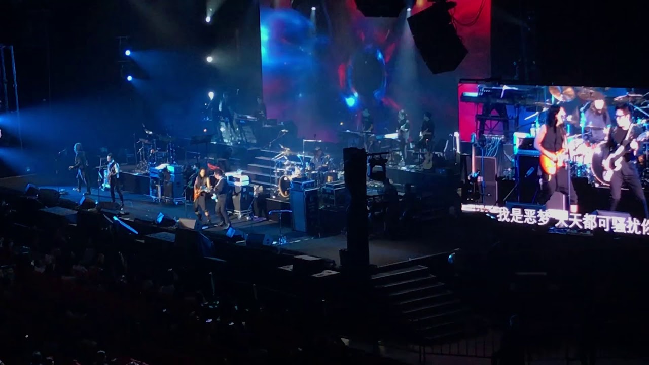 HK BAND 搖滾大俠奏 | 開幕式 - YouTube