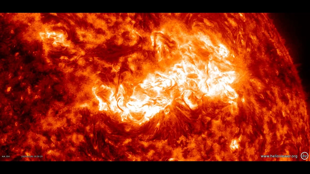 M7.6 solar flare erupts from Region 3981 - February 6, 2025 - YouTube