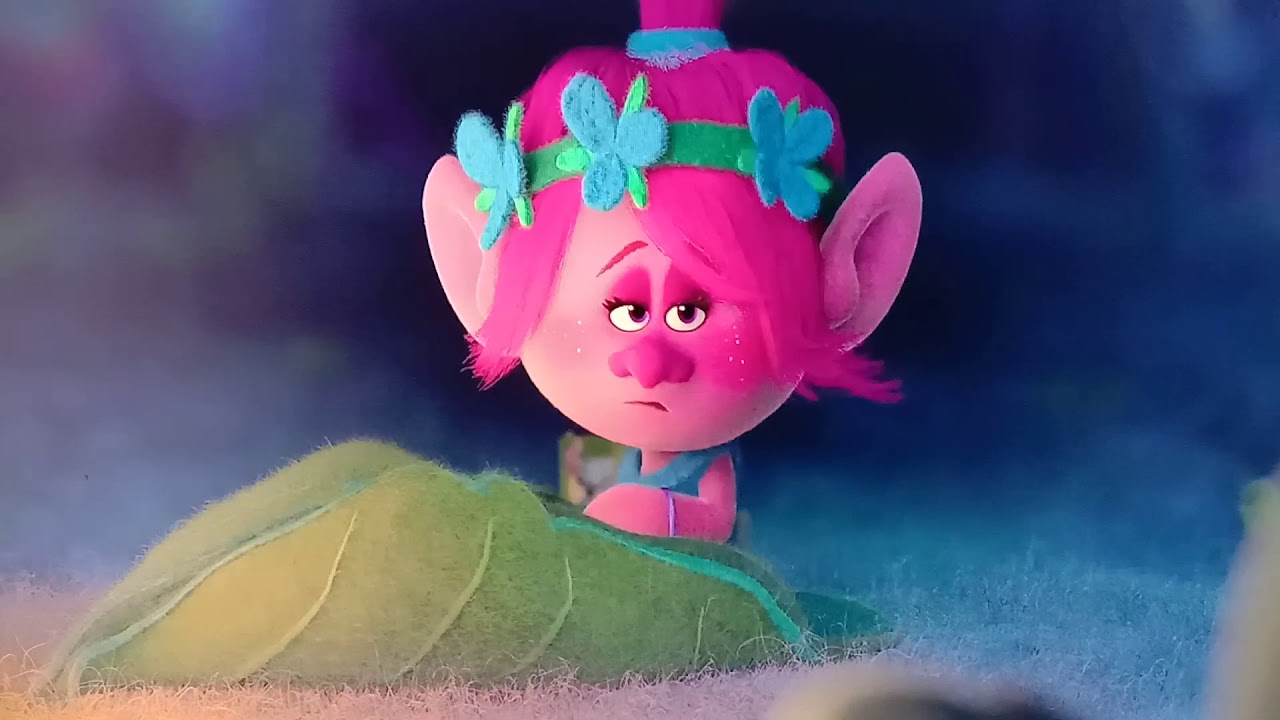 Movie Scene Troll "music" - YouTube