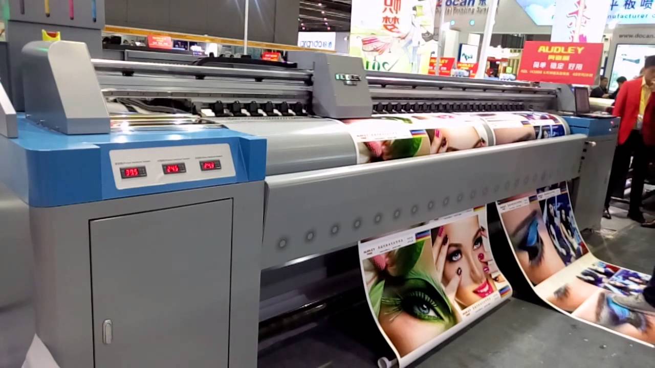 Audley 3.2m eco solvent printer with two DX7 head - YouTube