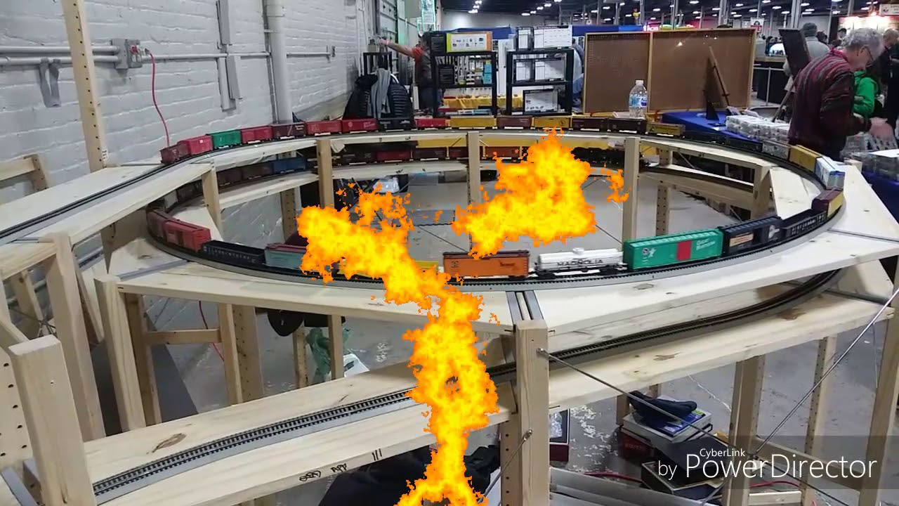 Model railroading Helixes: Springfield Model Railroad Show - YouTube