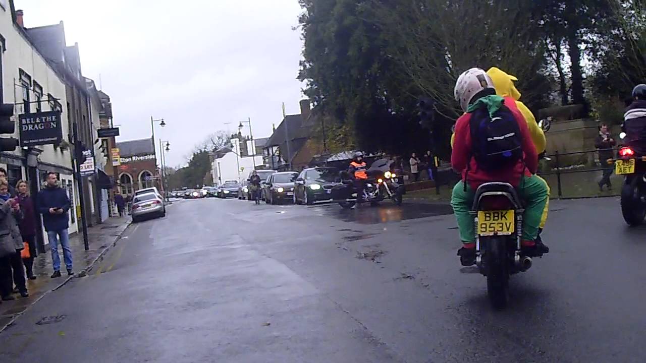 windsor toy run 2015, the ride thru windsor town centre - YouTube