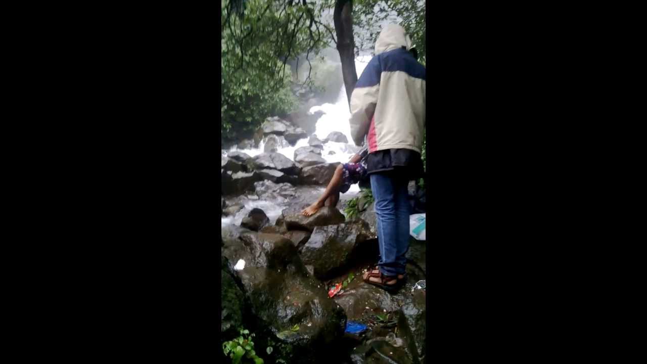 Waterfall (Mangeli-Goa) must visit place !! - YouTube