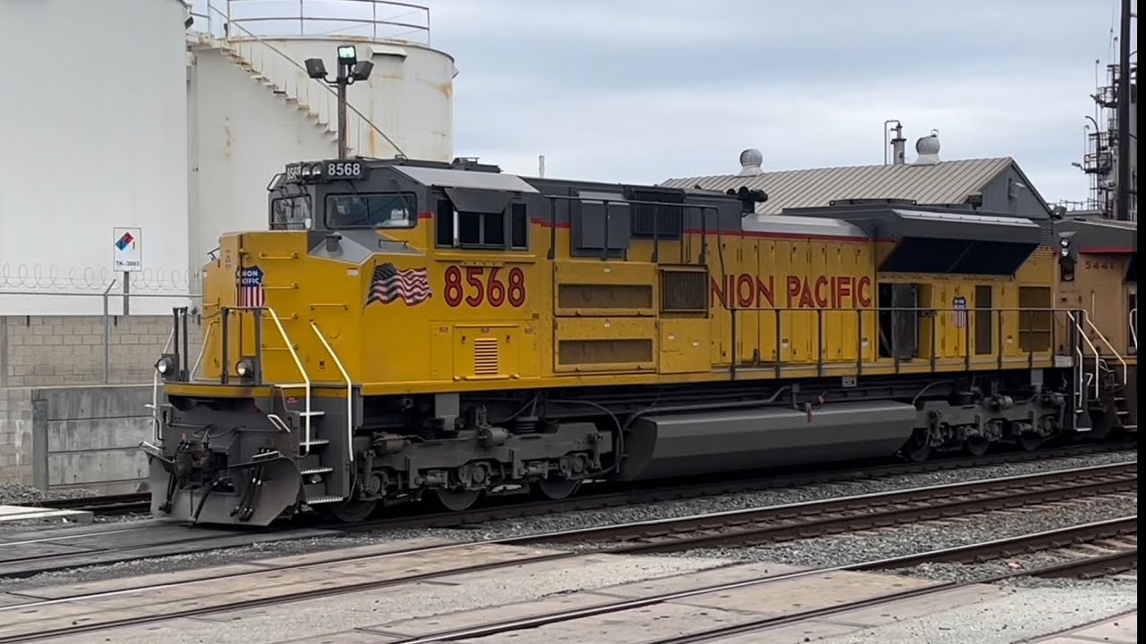 2.38 Hour- Railfanning Thenard Wilmington, Ca (UP, BNSF, PHL & 2 Other ...