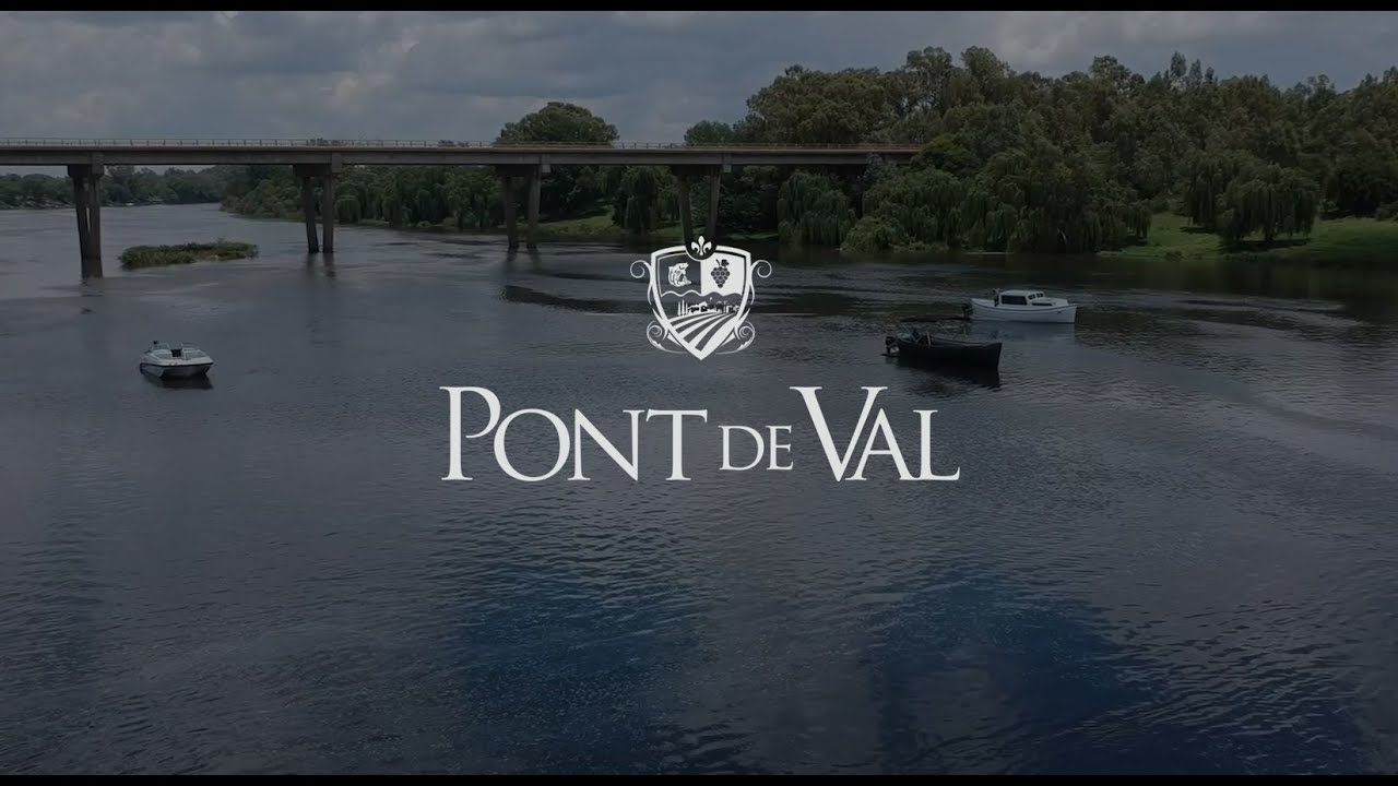 Boats at Pont de Val Winery - YouTube
