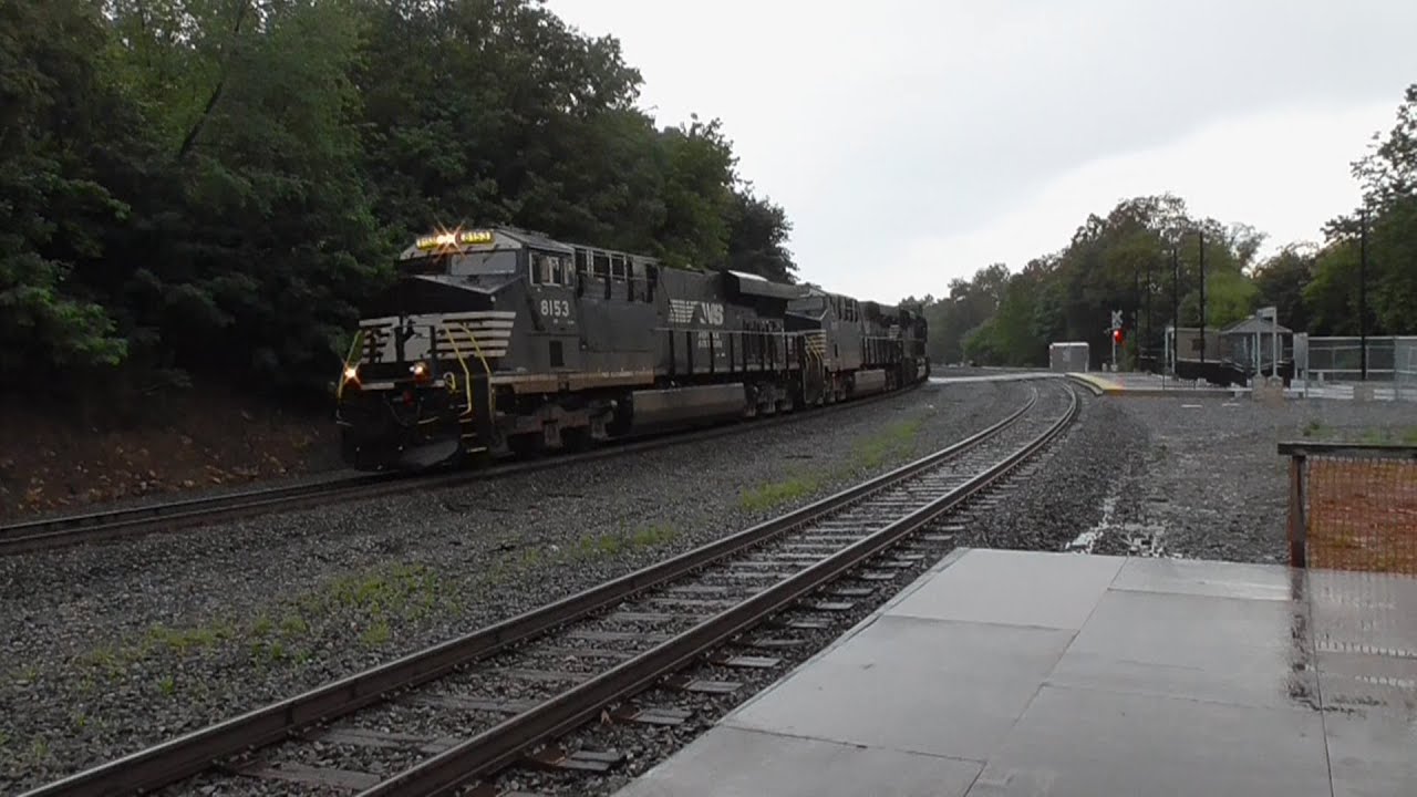 Pittsburgh Line Trains at Tyrone 7/17/21 - YouTube