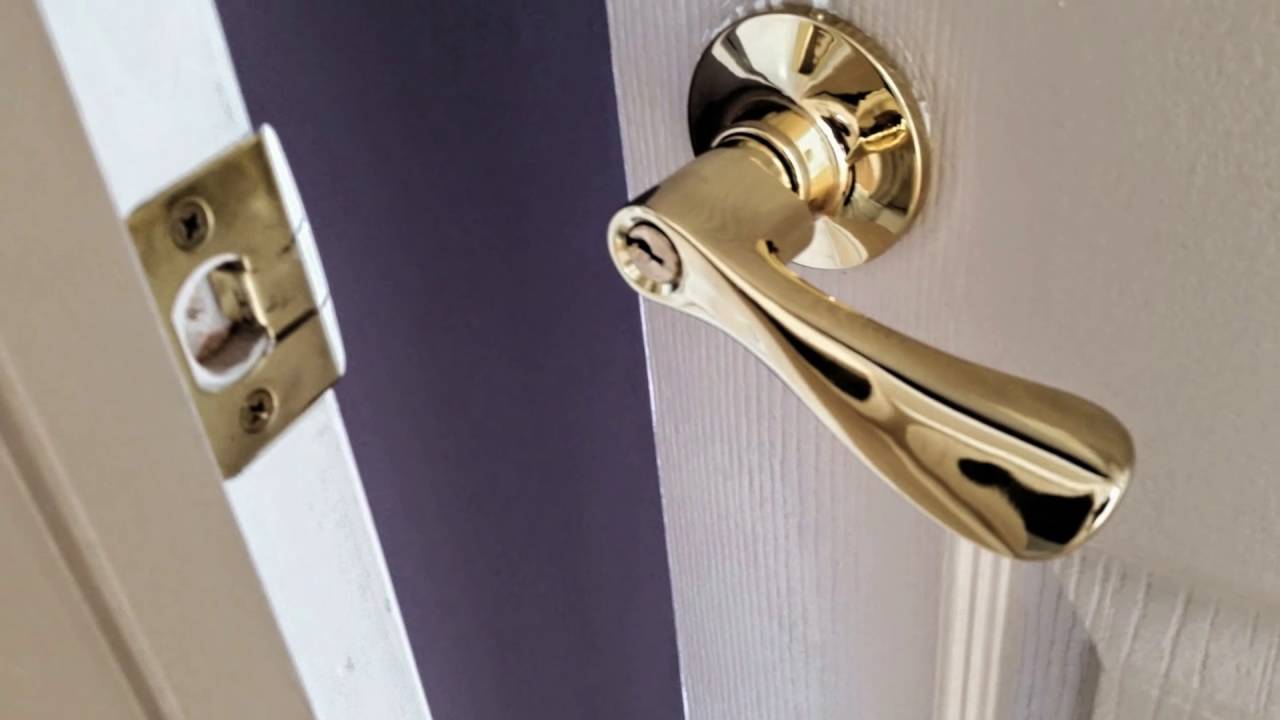 Ashburn Locksmith Ashburn Plaza Ashburn VA 20147-1-800-975-2070 Ashburn ...
